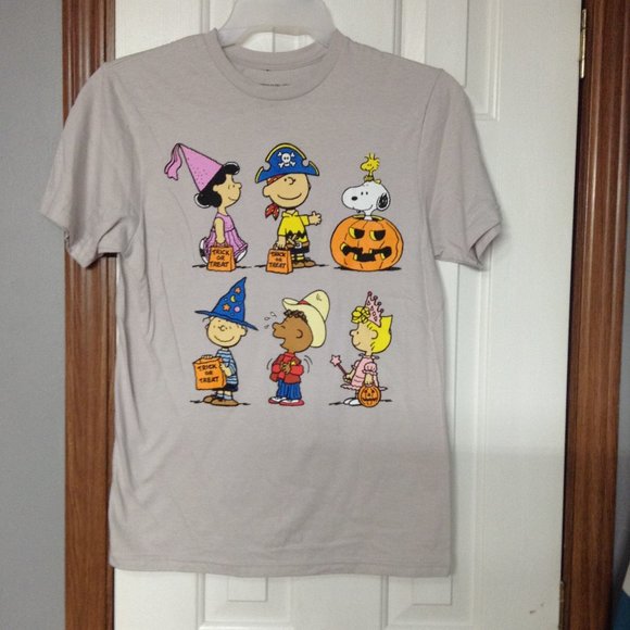 Peanuts | Shirts | Peanuts Tshirt Size Mens S Brand New With Tags Has A Stain Shown In Photos ...
